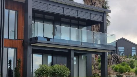 Pinnacle Glass – Whitianga Glass Suppliers & Installers